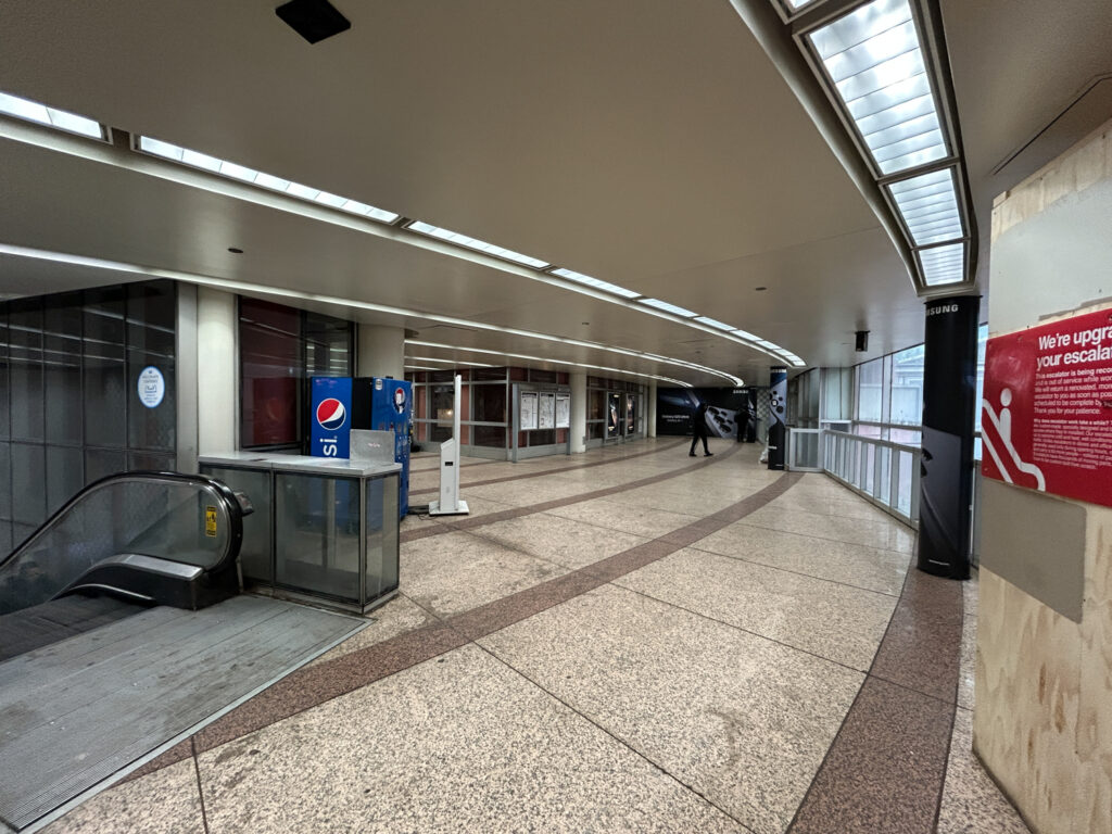Permit Issued To Renovate Thompson Center CTA Station - Chicago YIMBY