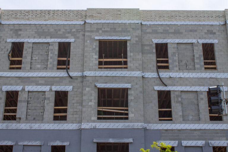 Six Condos Have Topped Out At 405 West Armitage In Old Town - Chicago YIMBY