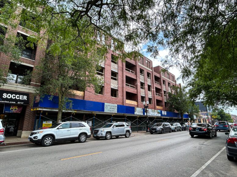 Fifth And Final Story Achieved At 4713 North Clark Street In Uptown ...