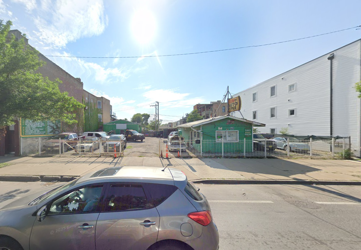 Four Three-Flats Permitted On South Western Avenue In Tri-Taylor ...