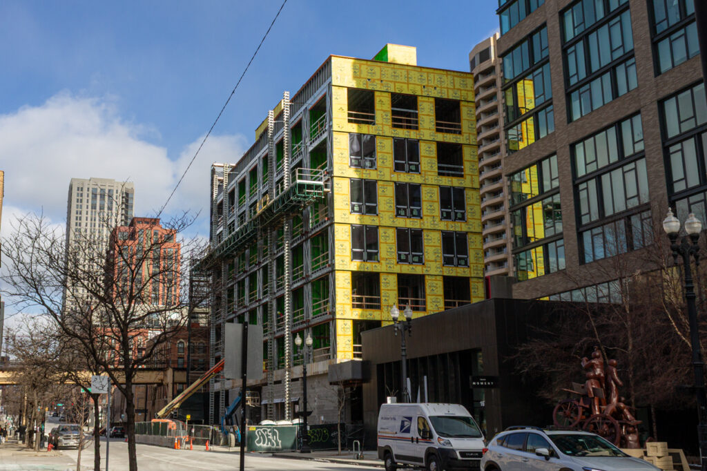 Windows Installed At 629 West Lake In West Loop - Chicago YIMBY